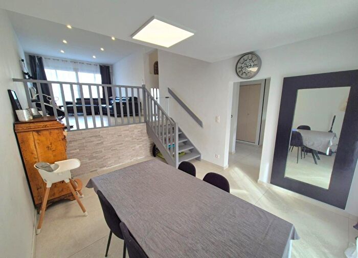 Maison à vendre - Brie-Comte-Robert, Leclerc, Verdun - 6 pièces - 4 chambres