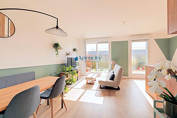 Appartement à vendre - Noisy-le-Grand, Sud - 2 pièces - 1 chambre