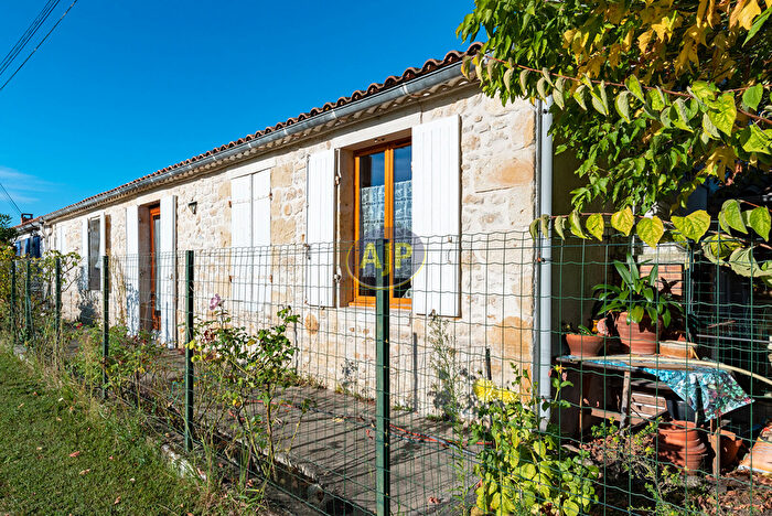 Maison à vendre - Queyrac - 5 pièces - 4 chambres