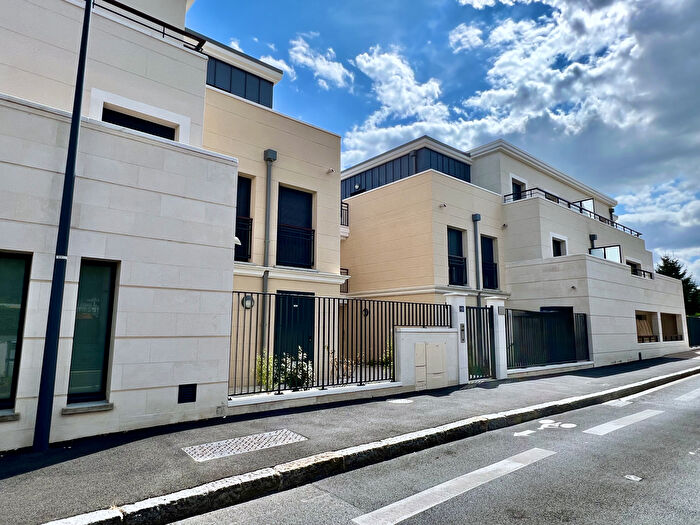 Appartement à vendre - Orléans, Saint-Marc, Faubourg Bourgogne - 4 pièces - 3 chambres