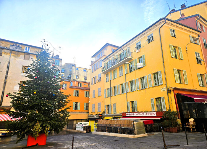 Appartement à vendre - Nice, Vieux Nice - 4 pièces - 2 chambres