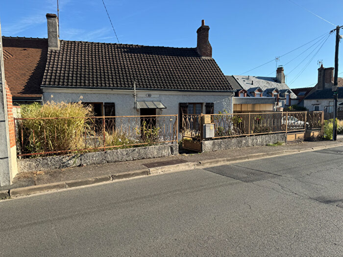 Orléans, Barrière Saint-Marc : Maison 8 pièces à vendre