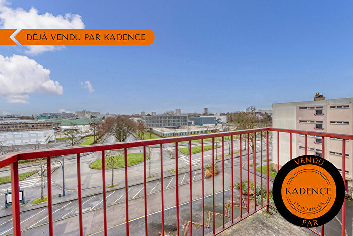 Appartement à vendre - Quartiers Nord-Ouest, Villejean - 4 pièces - 4 chambres