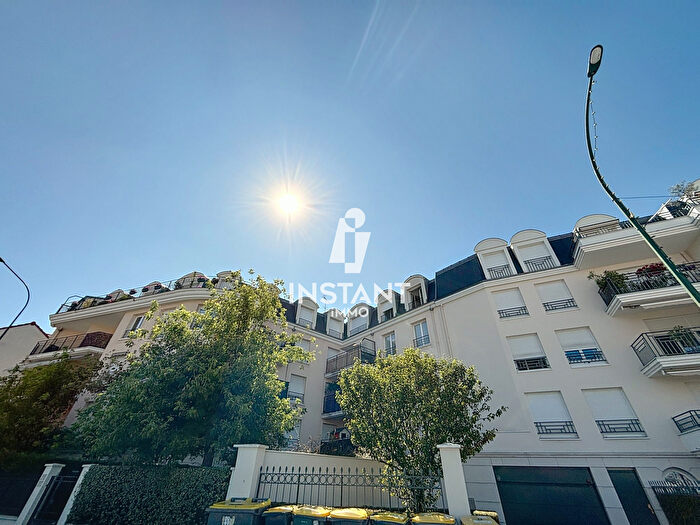 Appartement à louer - Nogent-sur-Marne, Nogent Village - 2 pièces - 1 chambre