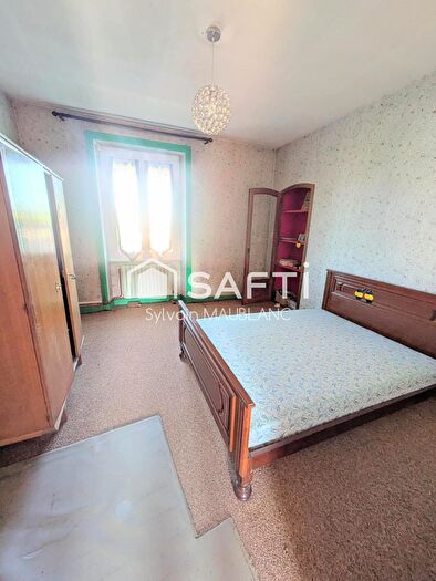 Maison 4 pièces à Lons-le-Saunier, Centre-ville, à vendre