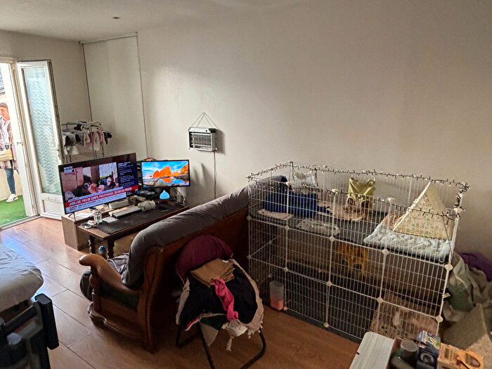 Appartement à vendre - Châtellerault, Centre-ville - 2 pièces - 1 chambre