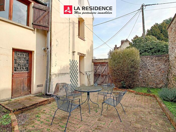 Maison à vendre - Orgeval - 8 pièces - 6 chambres