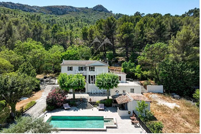 Maison à vendre - Auriol - 17 pièces - 8 chambres