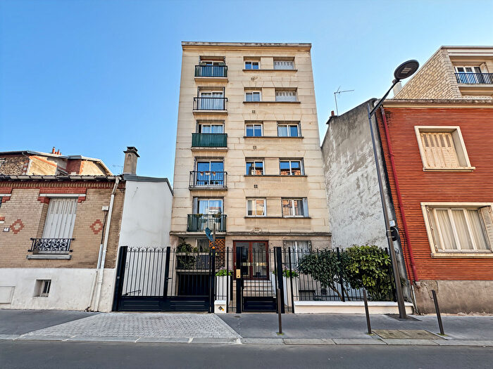 Appartement à vendre - Montreuil, Solidarité, Carnot - 2 pièces - 1 chambre