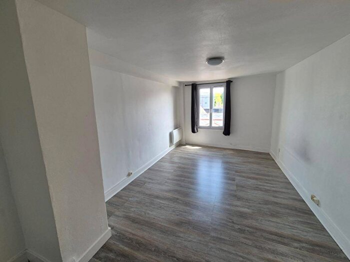 Appartement 2 pièces à Centre-Landaus-Poudrerie-Sablonniere, Oissel, à louer