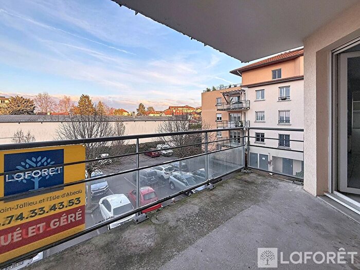Appartement à louer - Oiselet la Grive, Bourgoin-Jallieu - 2 pièces - 1 chambre
