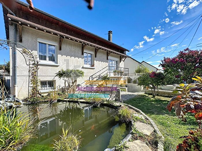 Maison 5 pièces à Clermont, à vendre
