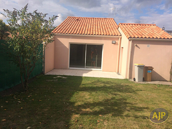 Maison 3 pièces à La Séguinière, à louer