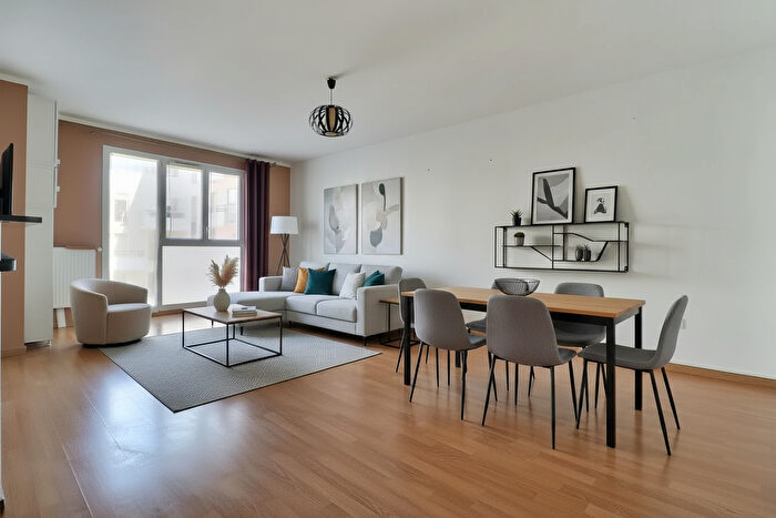 Appartement 4 pièces à vendre à Saint-Denis, La Plaine Saint-Denis