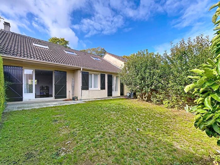 Maison à vendre - Épinay-sur-Orge - 7 pièces - 5 chambres