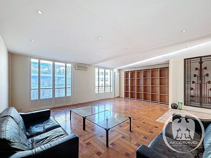 Appartement à vendre - Nice, Saint-Philippe, Estienne dOrves - 2 pièces - 1 chambre