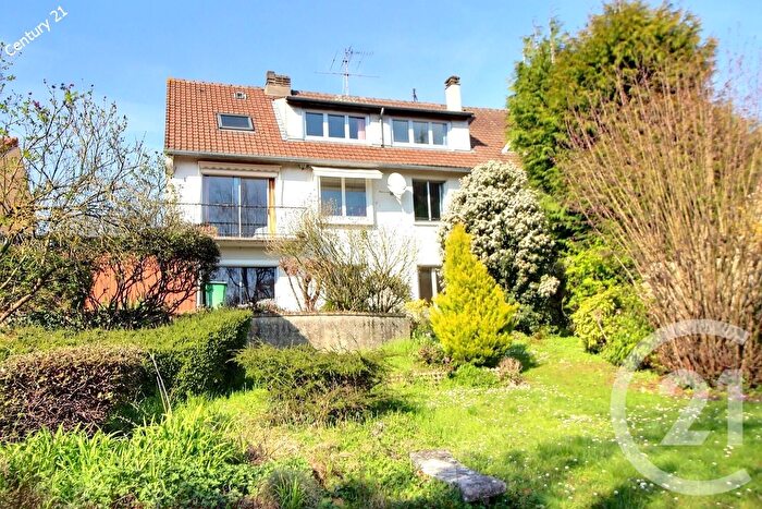 Maison à vendre - Château-Thierry, Les Chesneaux - 8 pièces - 7 chambres