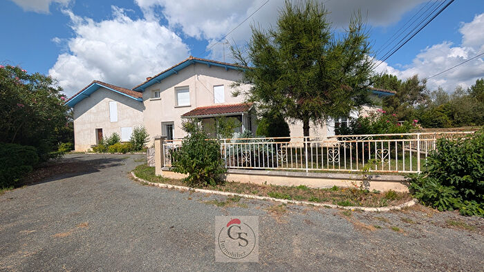 Maison à vendre - Calonges - 4 pièces - 3 chambres
