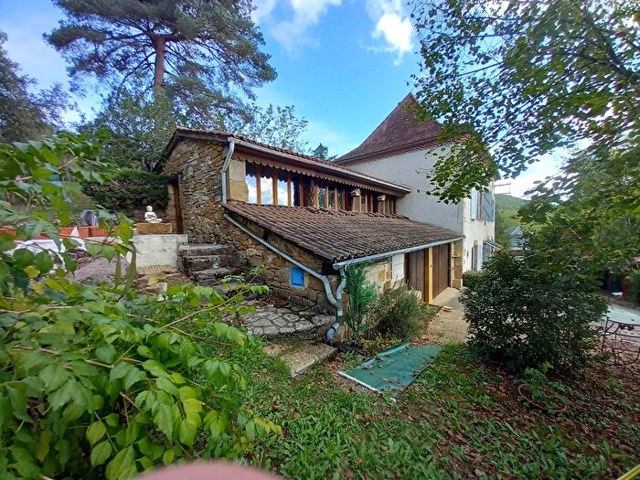 Maison à vendre - Figeac - 7 pièces - 3 chambres