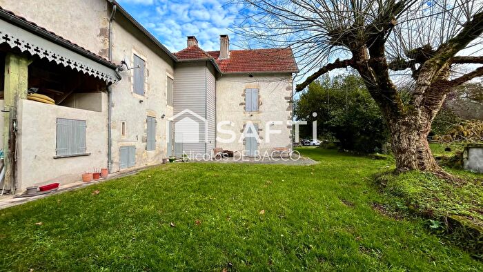 Maison à vendre - Casteljaloux - 10 pièces - 6 chambres