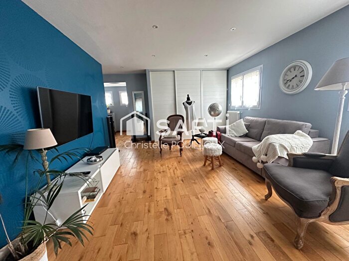 Maison à vendre - Coulon - 11 pièces - 9 chambres