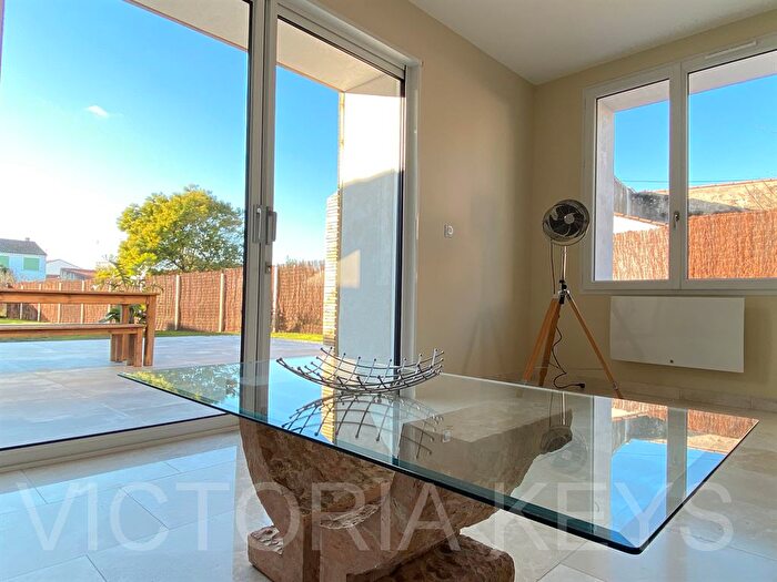 Maison à vendre - La Flotte - 5 pièces - 4 chambres