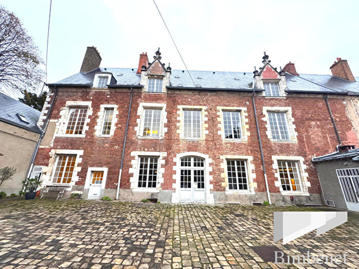 Orléans, Bourgogne, Saint-Euverte : Maison 10 pièces à vendre