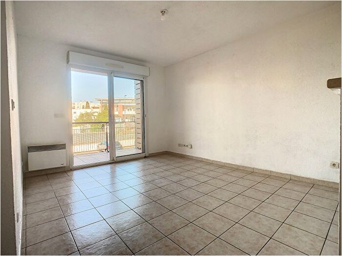 Appartement à louer - Béziers, La Devèze, Gargailhan - 2 pièces - 1 chambre