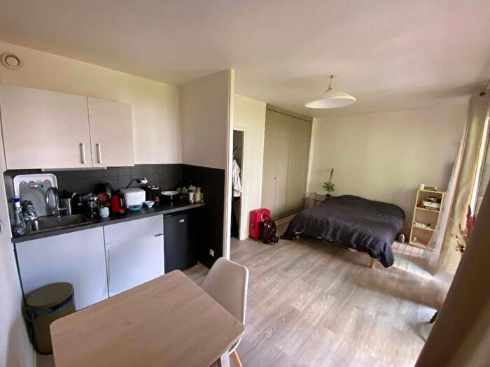 Appartement 1 pièce à Championnet-Caserne de Bonne, Grenoble, à louer