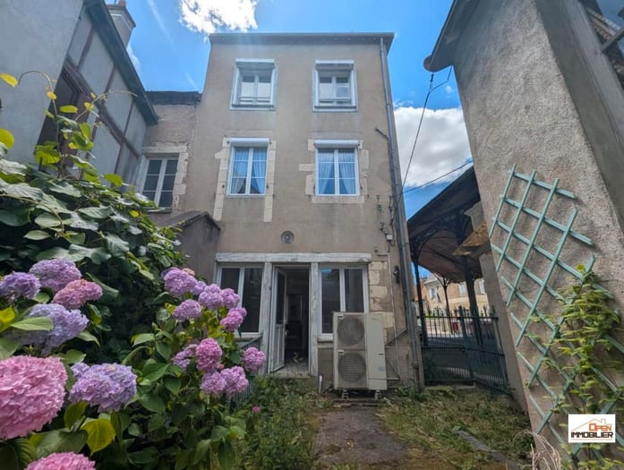 Neuvy-Saint-Sépulchre : Maison 5 pièces à vendre