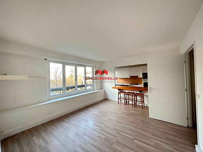 Appartement à louer - La Châtaigneraie-La Feuillaume Sud, La Celle-Saint-Cloud - 2 pièces - 1 chambre