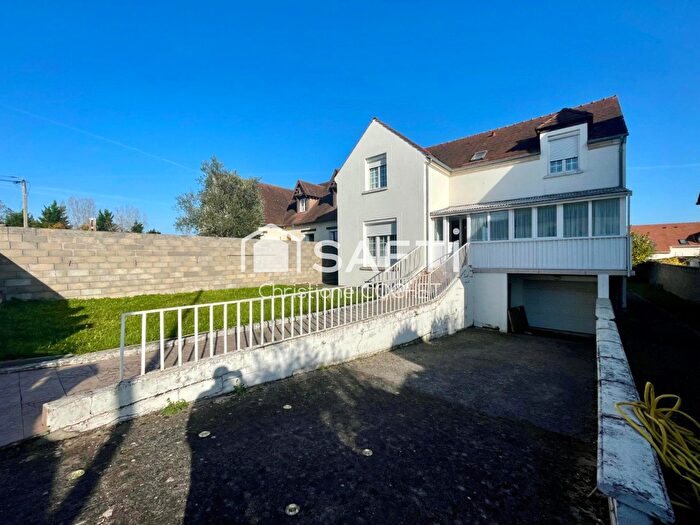 Maison à vendre - Le Mée-sur-Seine, Le Village - 9 pièces - 6 chambres