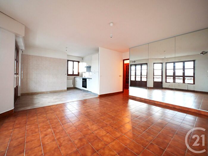 Appartement 4 pièces à louer à Annecy, Romains