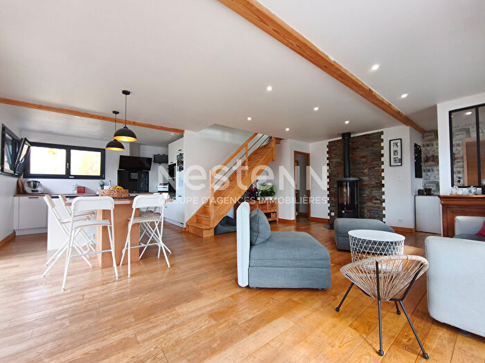 Maison à vendre - Treffléan - 7 pièces - 5 chambres