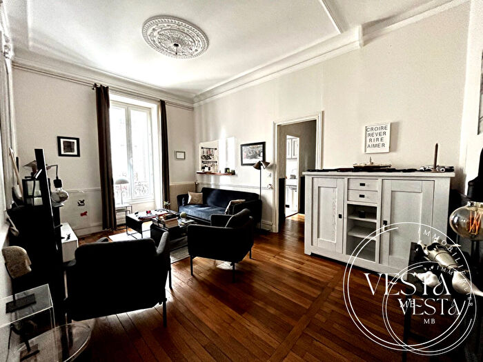 Appartement à vendre - Dijon - 3 pièces - 2 chambres