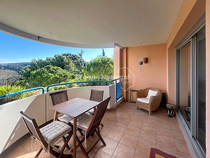 Appartement à vendre - Cannes, Bocca Nord, Ranguin, Abadie - 2 pièces - 1 chambre