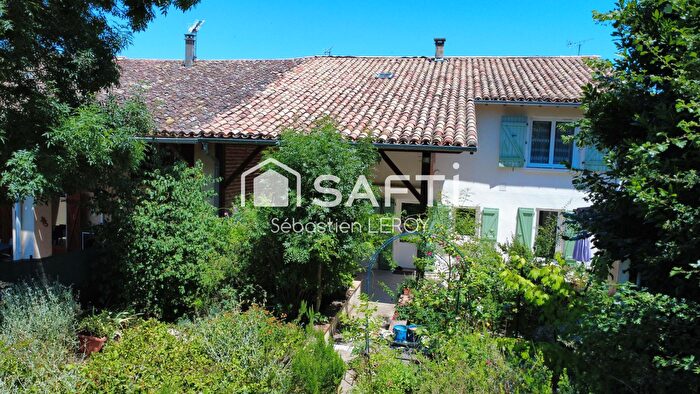 Maison 6 pièces à vendre à Beaumont-de-Lomagne