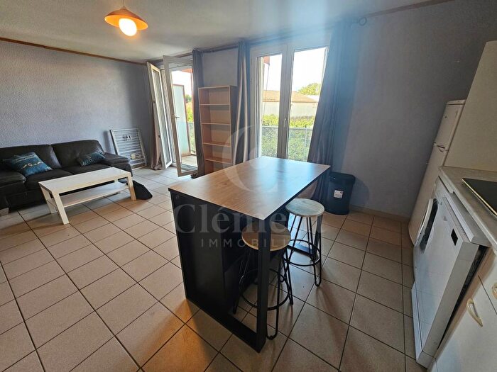 Appartement à louer - Avignon, Bonaventure, Clos-des-Trams - 1 pièce