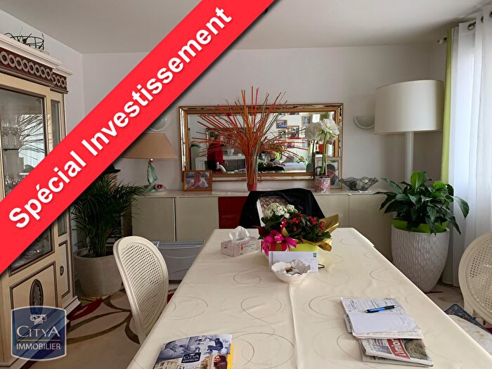 Appartement 4 pièces à Château-Thierry, Centre-ville, à vendre