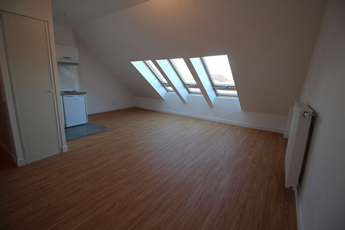 Massy, Centre-ville - Appartement 1 pièce à louer