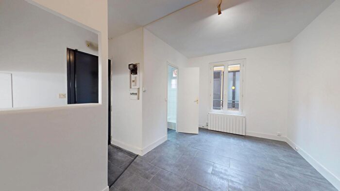 Appartement à vendre - Paris e , La Fourche, Guy Moquet - 1 pièce