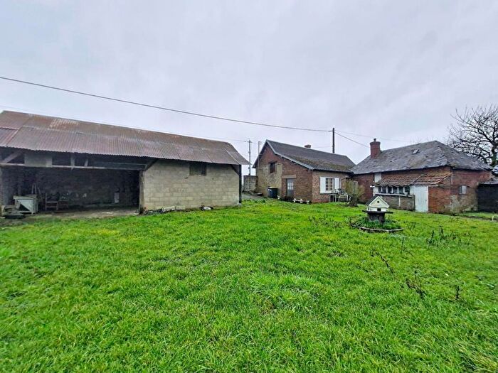 Maison à vendre - Étrépagny - 5 pièces - 3 chambres