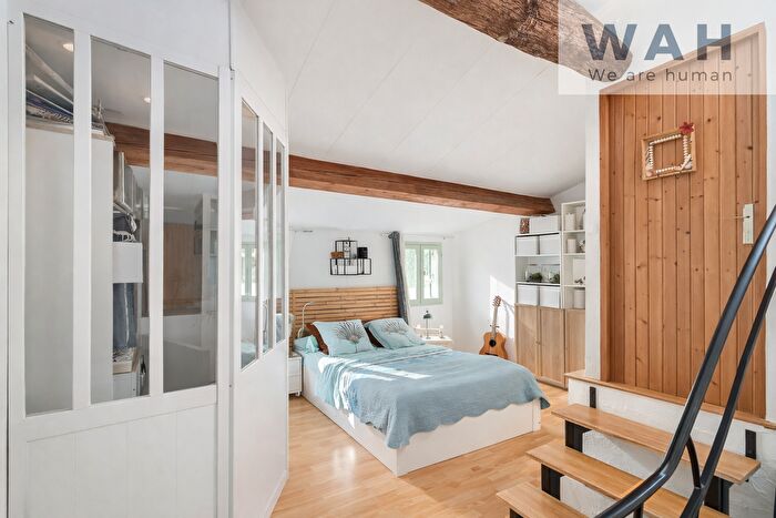 Maison à vendre - Castries - 2 pièces - 1 chambre