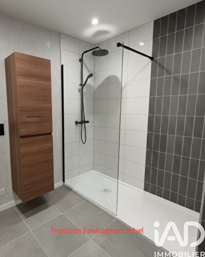 Appartement à vendre - Roanne, Centre-ville, Varenne - 3 pièces - 2 chambres