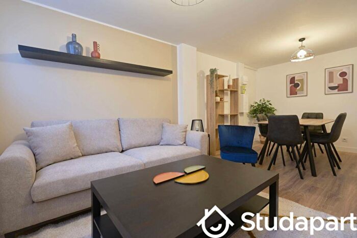 Appartement à louer - Caulier, Lille - 1 pièce - 1 chambre