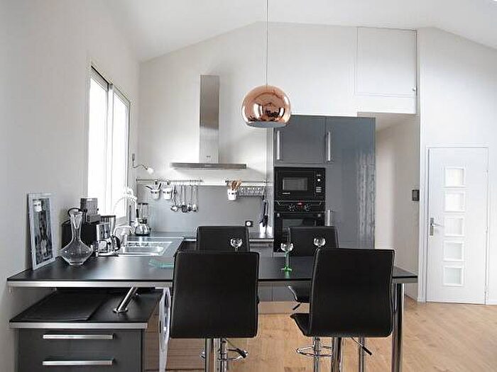 Appartement 3 pièces à Rosiers-Les Puces, Saint-Ouen-sur-Seine, à louer