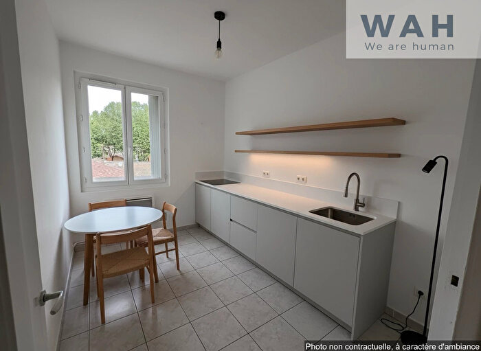 Appartement à vendre - Lunel, Centre-ville, Gare - 4 pièces - 3 chambres