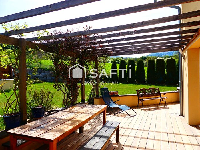 Saint-Laurent-du-Cros - Maison 5 pièces à vendre