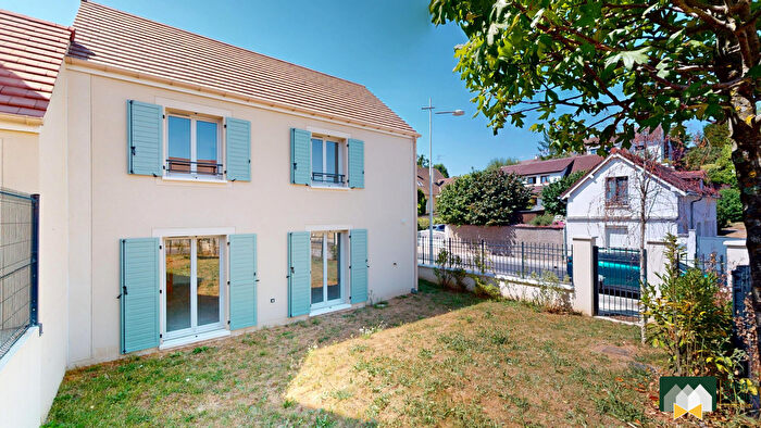Chartres, Rechèvres : Maison 5 pièces à vendre