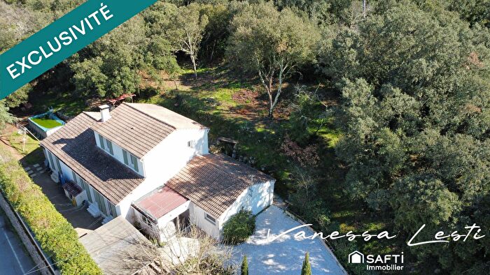 Maison à vendre - Cabasse - 7 pièces - 5 chambres